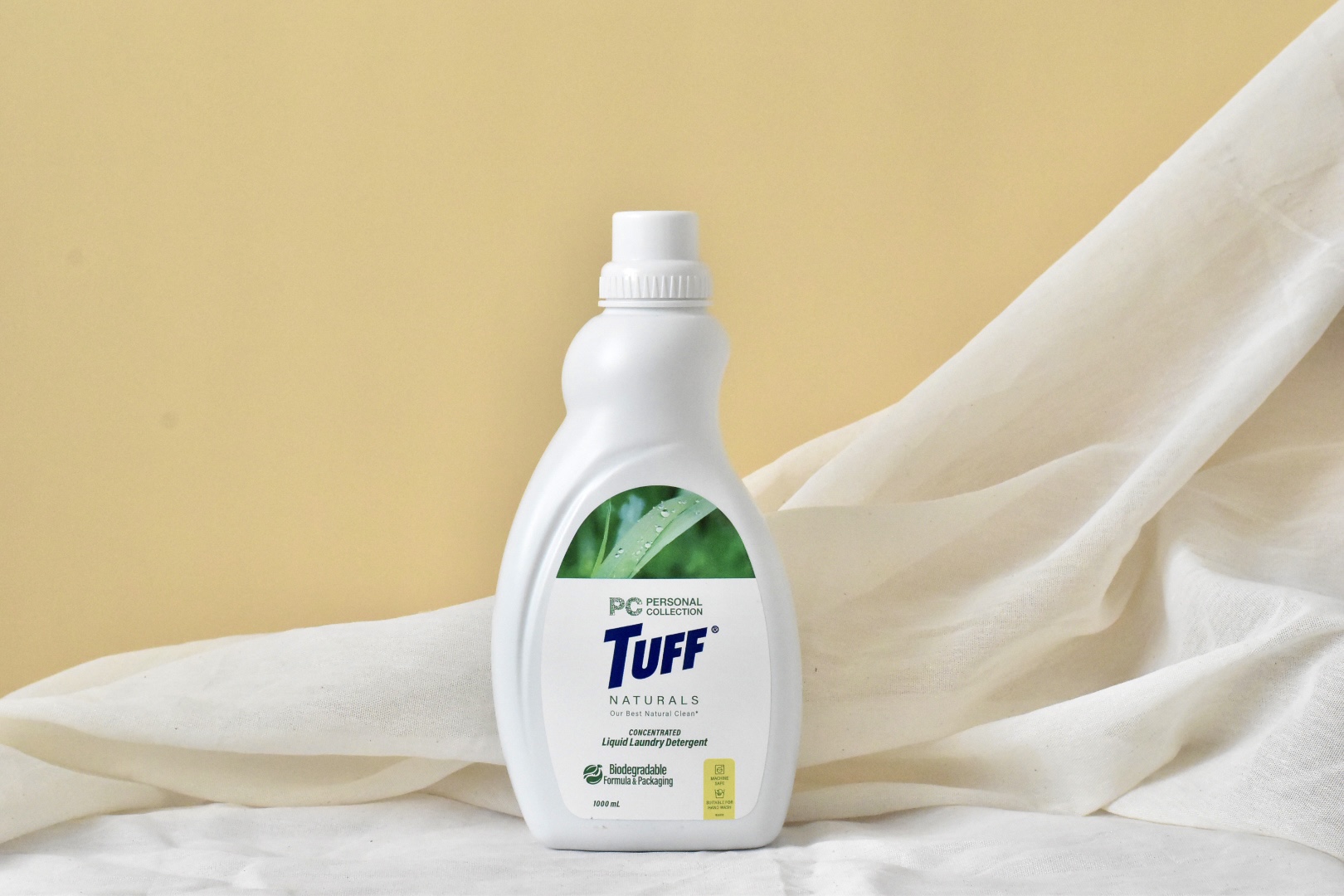 How Tuff Liquid Laundry Detergent's Biodegradable Formula Helps Clean Clothes Effectively ...